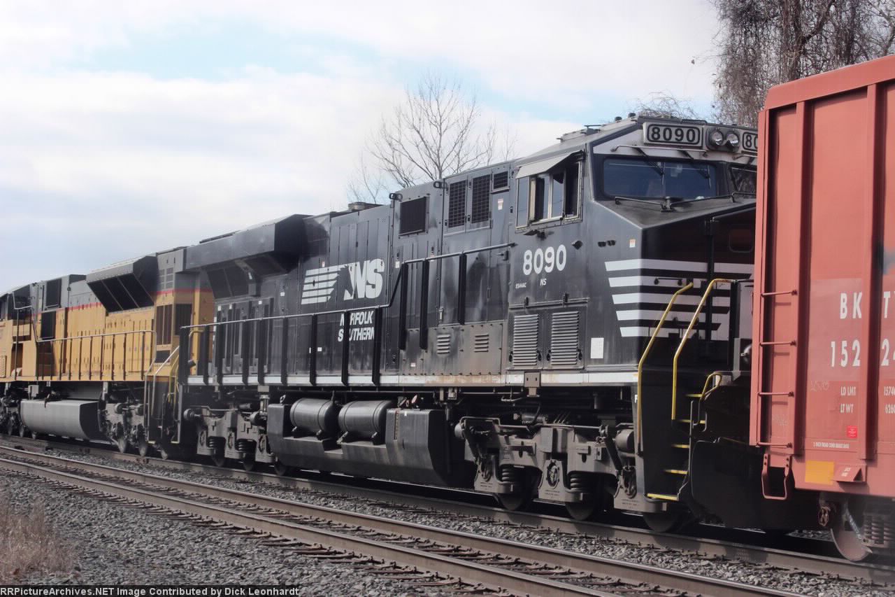 NS 8090